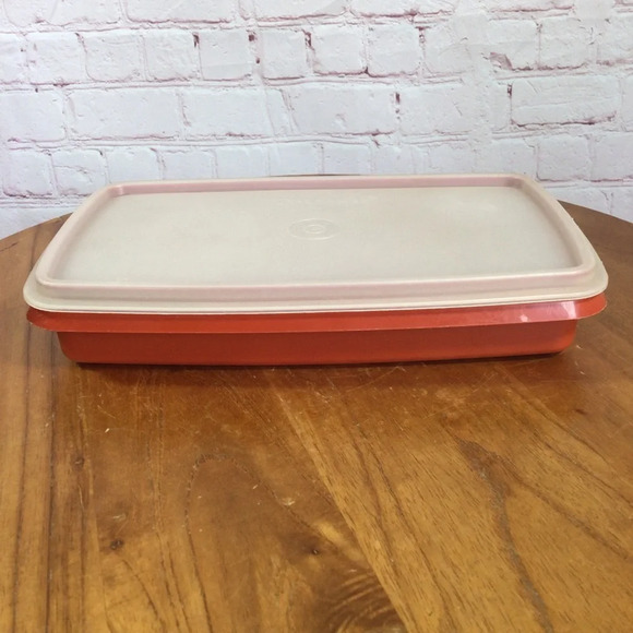 Tupperware | Kitchen | Vintage Tupperware Paprika Red Deli Meat Cheese ...